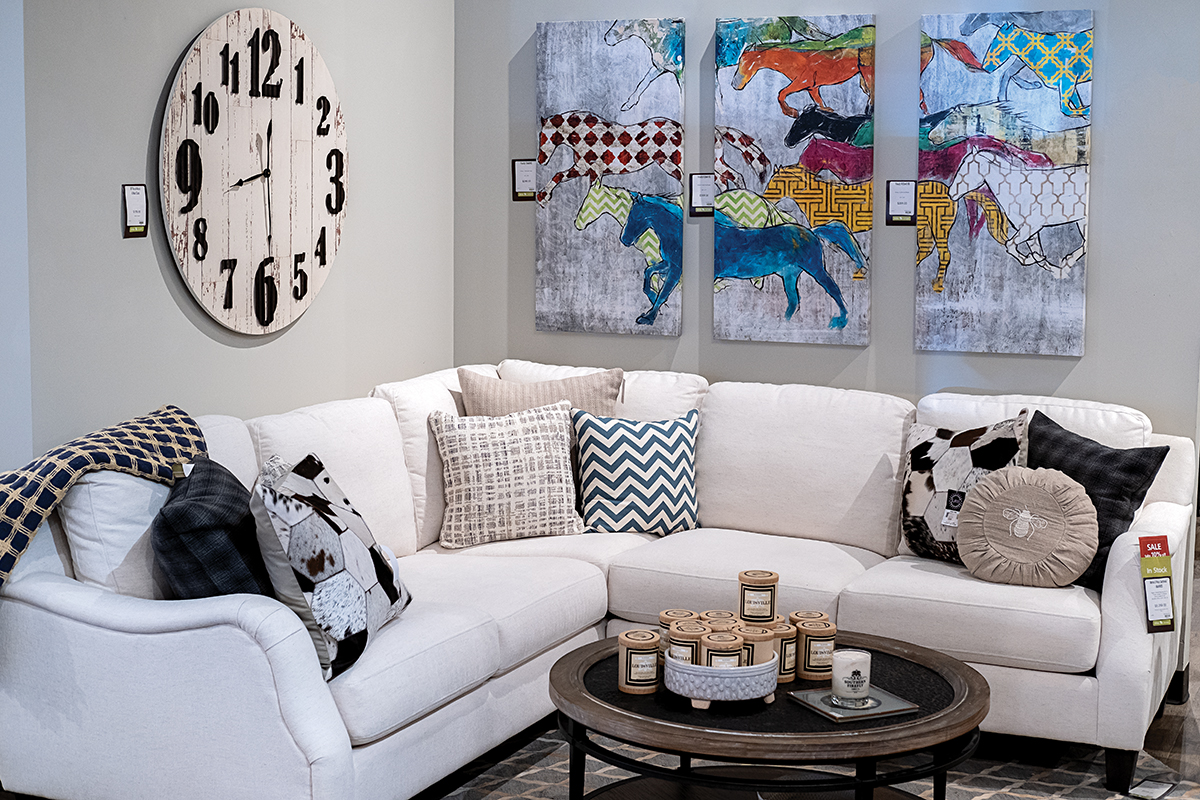 Pop Up Your Home Decor This Winter | Today's Transitions